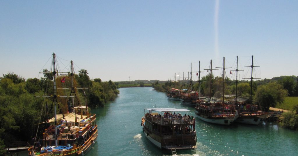 Manavgat Waterfall (What to Expect? Best Tours Advice)